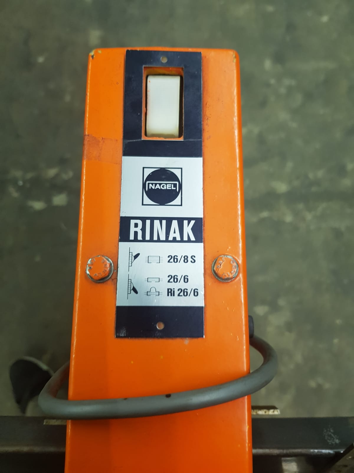 Nagel Rinak | AGM Anwar Graphische Maschinen GmbH