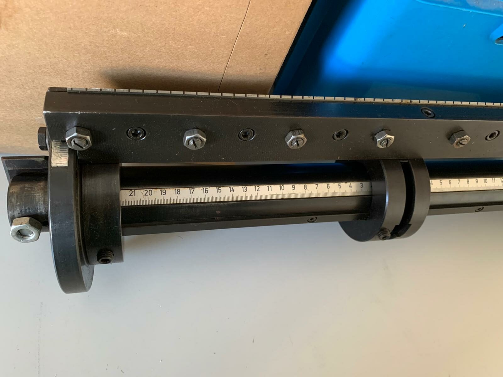 Perforation Shaft | AGM Anwar Graphische Maschinen GmbH