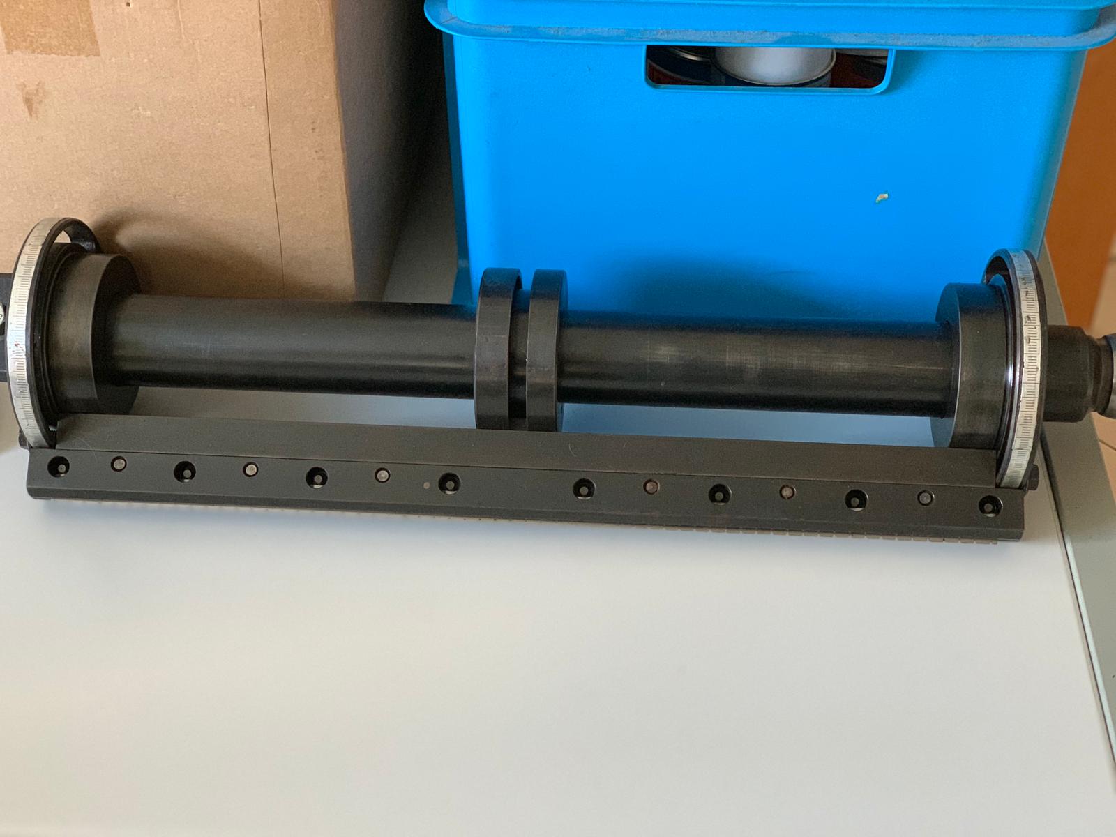 Perforation Shaft | AGM Anwar Graphische Maschinen GmbH