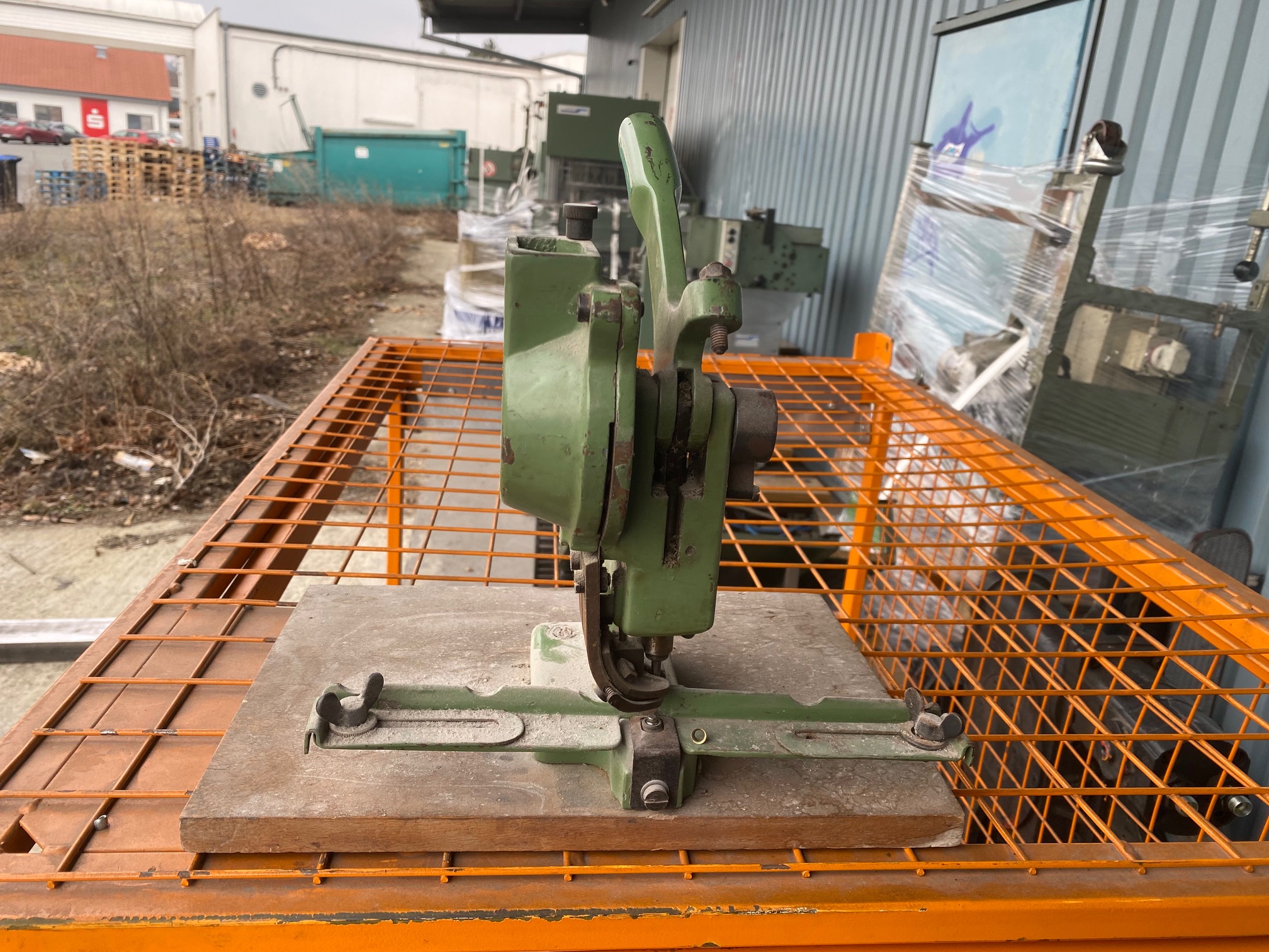 Constantin Hang | AGM Anwar Graphische Maschinen GmbH