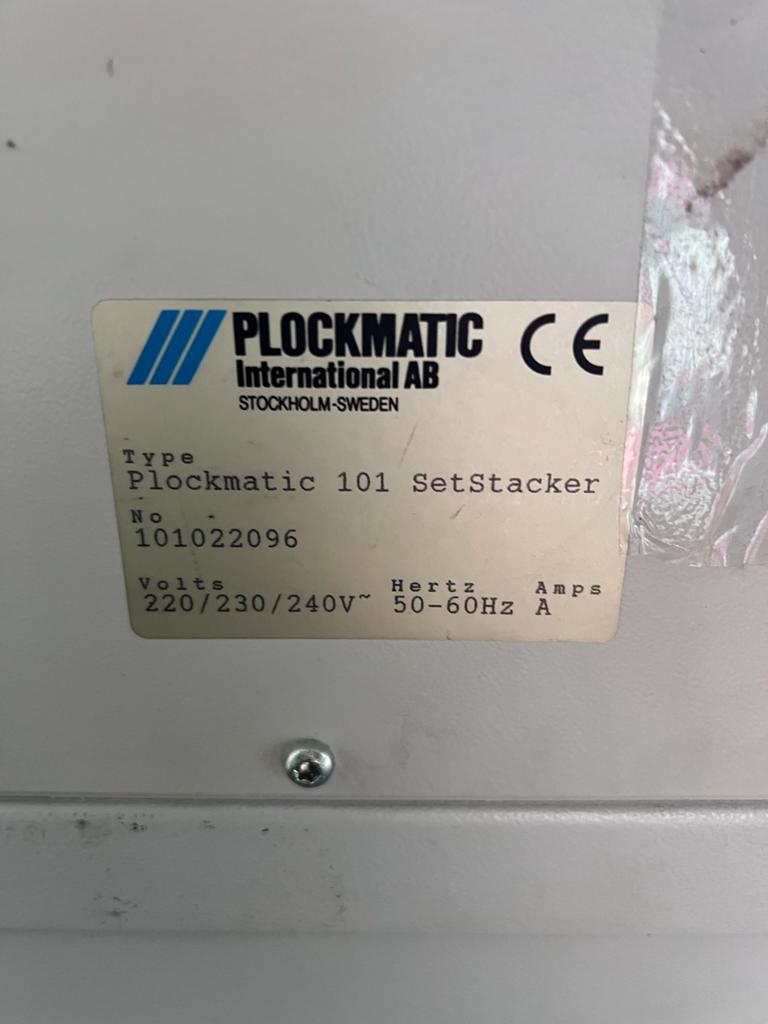 Plockmatic 100 DocuVac | AGM Anwar Graphische Maschinen GmbH