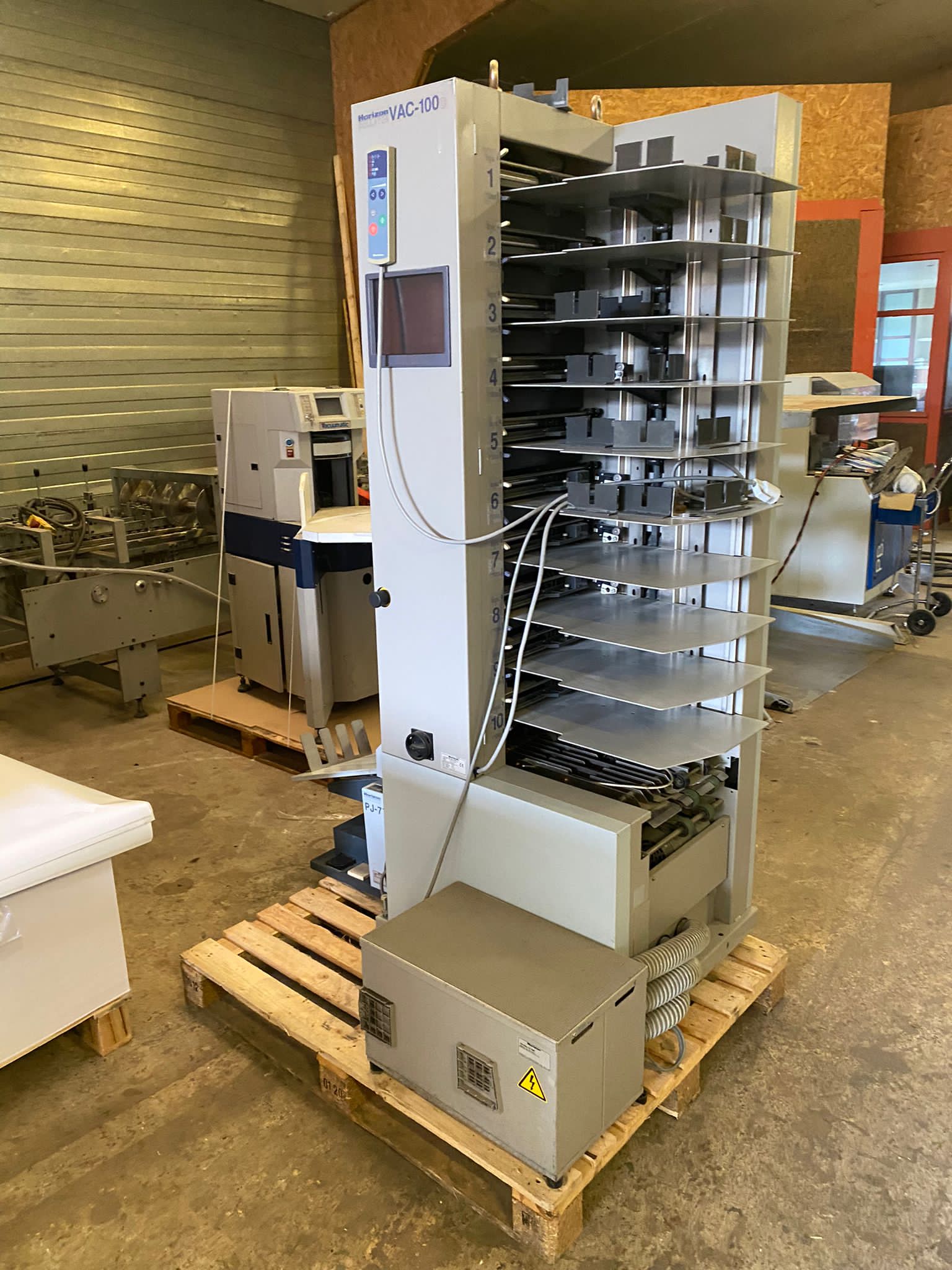 Horizon VAC 100C | AGM Anwar Graphische Maschinen GmbH