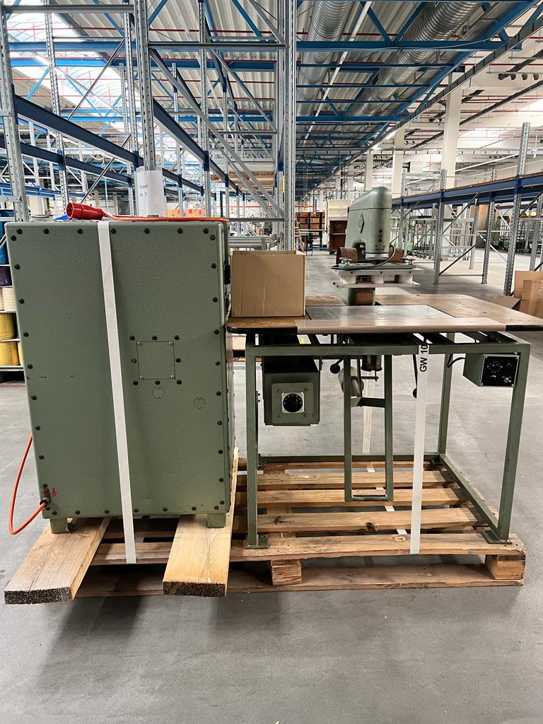 Kiefel FP 150 C | AGM Anwar Graphische Maschinen GmbH