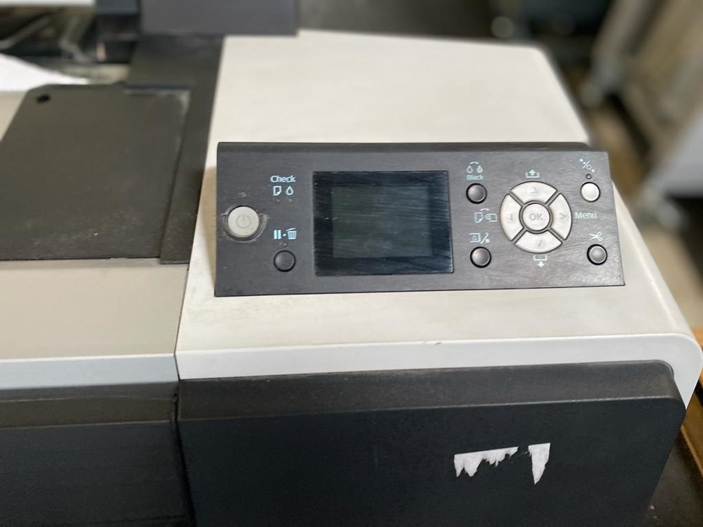 Epson Stylus Pro 9900 | AGM Anwar Graphische Maschinen GmbH