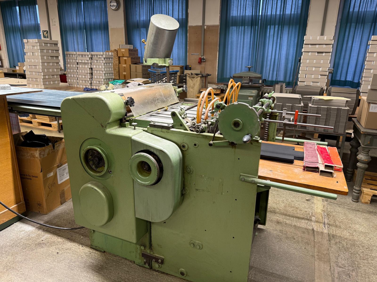 Jagenberg Gluing Machine | AGM Anwar Graphische Maschinen GmbH
